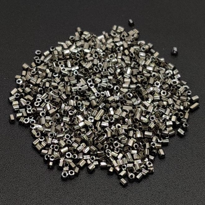 Seed Beads 14 0 Round Cylinder Shape Black Metal Pack Of 25 Grams
